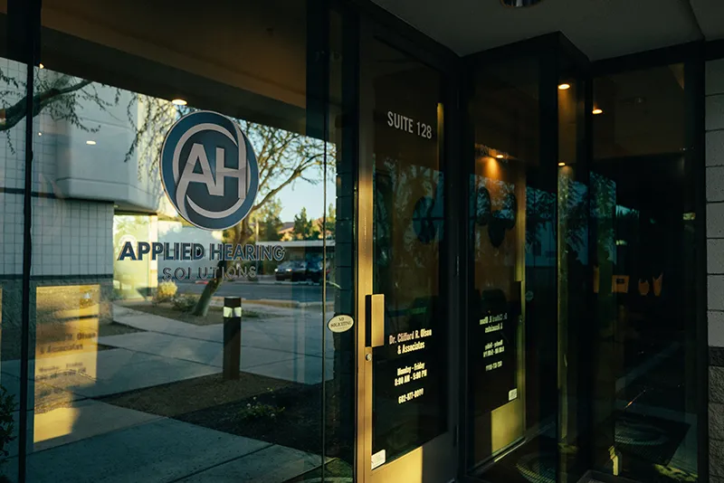 Applied Hearing in Phoenix - Audiologist Dr. Cliff Olson